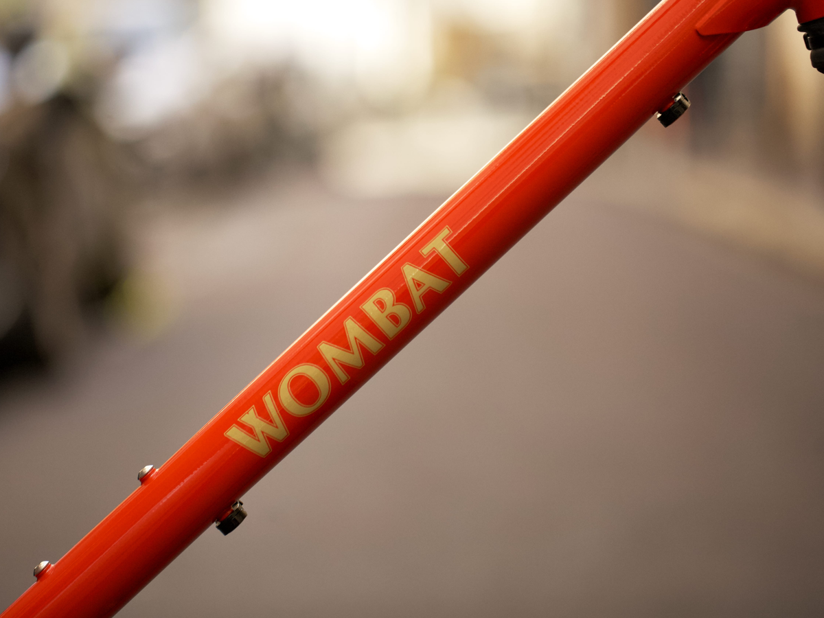 CRUST WOMBAT FRAME – La Chouette Paris