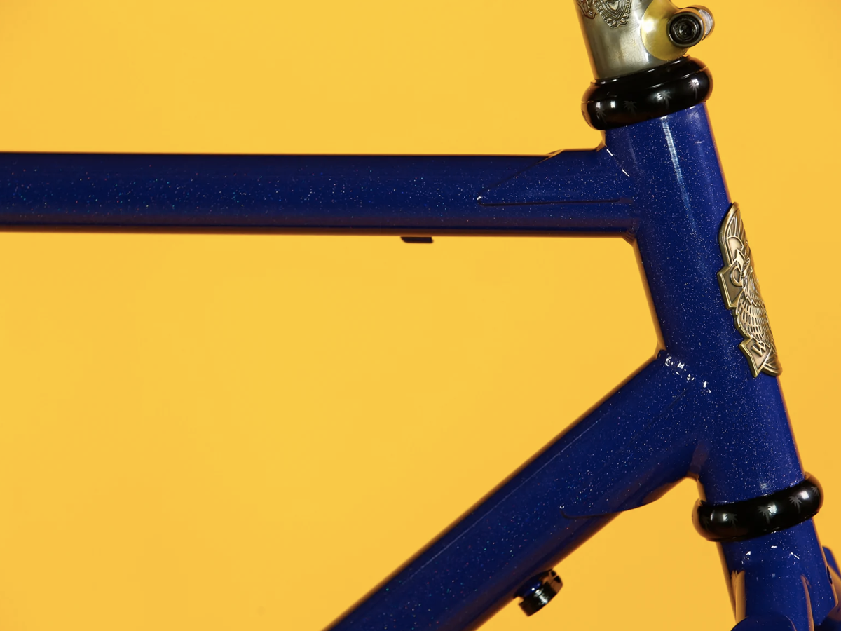 CRUST WOMBAT FRAME - IN STOCK – La Chouette Paris